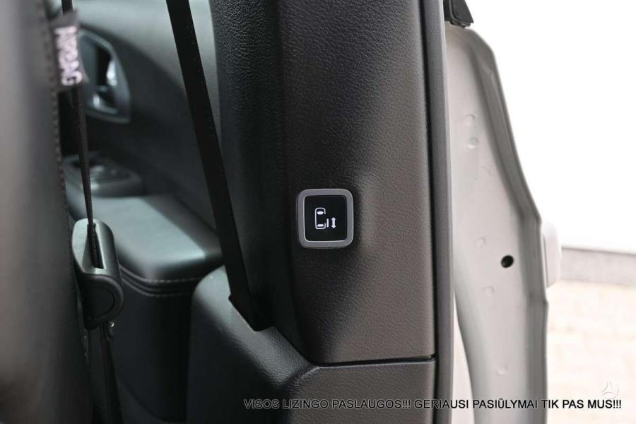 Pelēks Chrysler Pacifica 2020 Kretinga, ar dzinēja tilpumu 3.61 L un nobraukumu 84 tūkst. km par 24499 €, foto 35 vietnē AUTOMOTO.COM.LV