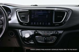 Pelēks Chrysler Pacifica 2020 Kretinga, ar dzinēja tilpumu 3.61 L un nobraukumu 84 tūkst. km par 24499 €, foto 37 vietnē AUTOMOTO.COM.LV