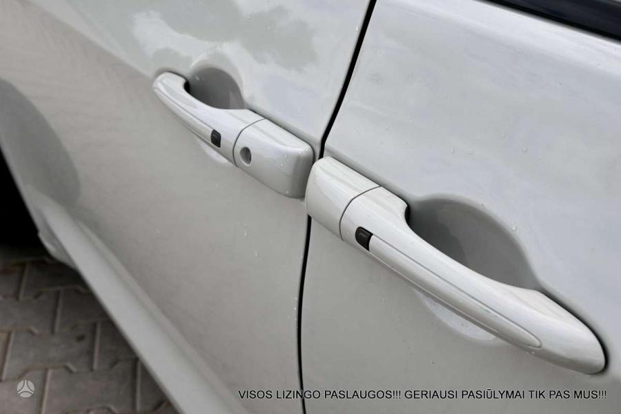 Grey Chrysler Pacifica 2020 in Kretinga, with an engine capacity of 3.61 L and mileage of 84 thousand km for 24499 €, photo 9 on AUTOMOTO.COM.LV