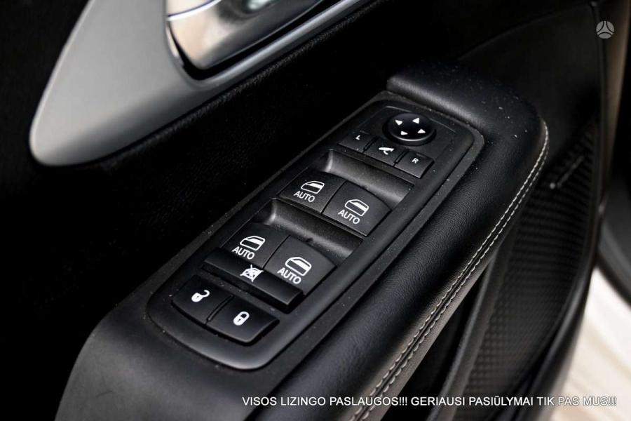 Grey Chrysler Pacifica 2020 in Kretinga, with an engine capacity of 3.61 L and mileage of 84 thousand km for 24499 €, photo 28 on AUTOMOTO.COM.LV