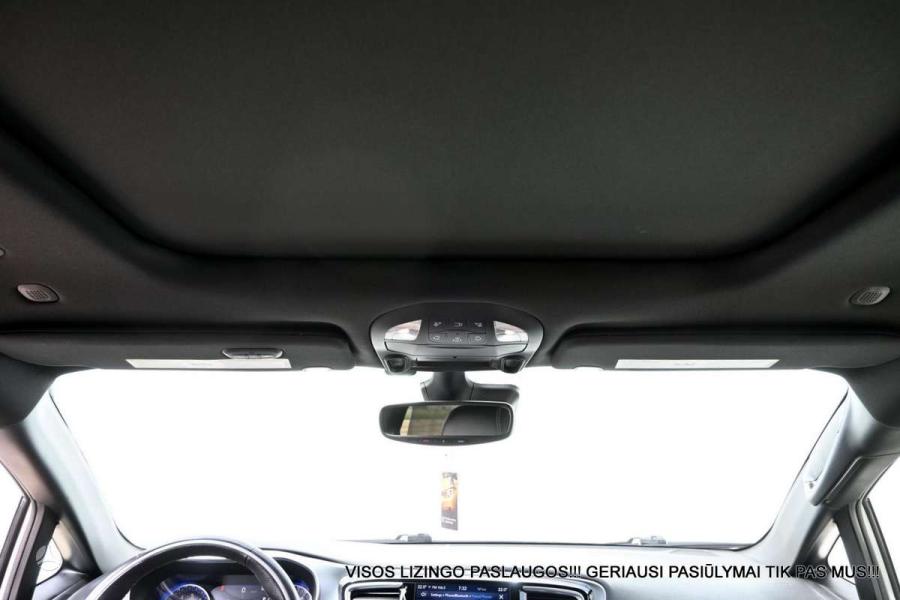 Grey Chrysler Pacifica 2020 in Kretinga, with an engine capacity of 3.61 L and mileage of 84 thousand km for 24499 €, photo 39 on AUTOMOTO.COM.LV