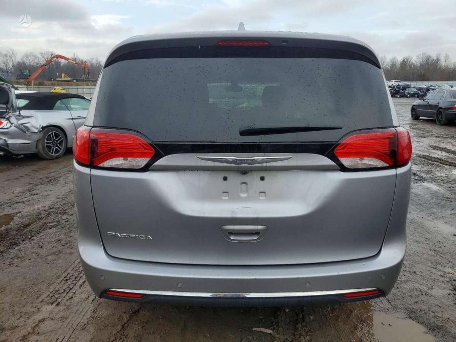 Pelēks Chrysler Pacifica 2020 Telšiai, ar dzinēja tilpumu 3.61 L un nobraukumu 200 tūkst. km par 6800 €, foto 20 vietnē AUTOMOTO.COM.LV
