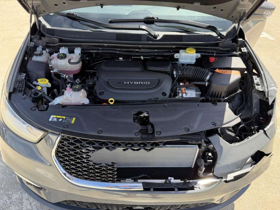 Pelēks Chrysler Pacifica 2021 Šauļi, ar dzinēja tilpumu 3.61 L un nobraukumu 138 tūkst. km par 15500 €, foto 22 vietnē AUTOMOTO.COM.LV