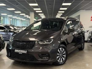 Pelēks Chrysler Pacifica 2021 Klaipėda, ar dzinēja tilpumu 3.61 L un nobraukumu 129 tūkst. km par 22500 €, foto 5 vietnē AUTOMOTO.COM.LV