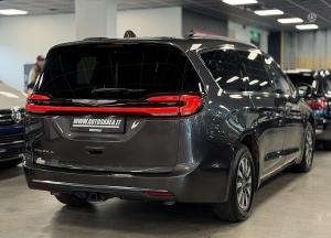 Pelēks Chrysler Pacifica 2021 Klaipėda, ar dzinēja tilpumu 3.61 L un nobraukumu 129 tūkst. km par 22500 €, foto 10 vietnē AUTOMOTO.COM.LV