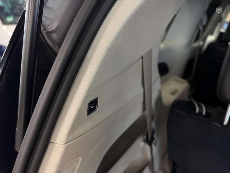 Pelēks Chrysler Pacifica 2021 Klaipėda, ar dzinēja tilpumu 3.61 L un nobraukumu 129 tūkst. km par 22500 €, foto 13 vietnē AUTOMOTO.COM.LV