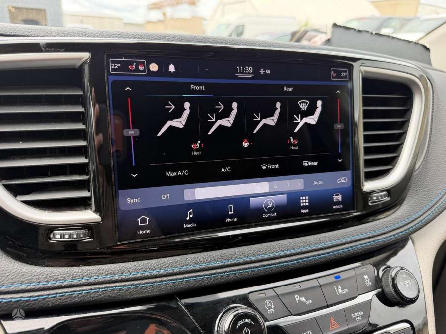 Pelēks Chrysler Pacifica 2021 Šauļi, ar dzinēja tilpumu 3.61 L un nobraukumu 140 tūkst. km par 11900 €, foto 12 vietnē AUTOMOTO.COM.LV