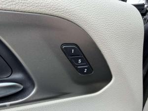 Pelēks Chrysler Pacifica 2021 Šauļi, ar dzinēja tilpumu 3.61 L un nobraukumu 140 tūkst. km par 11900 €, foto 19 vietnē AUTOMOTO.COM.LV