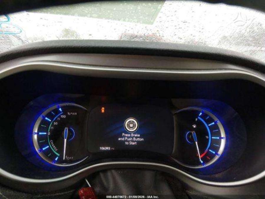 Pelēks Chrysler Pacifica 2021 Klaipėda, ar dzinēja tilpumu 3.61 L un nobraukumu 171 tūkst. km par 14300 €, foto 8 vietnē AUTOMOTO.COM.LV
