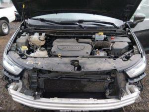 Pelēks Chrysler Pacifica 2021 Klaipėda, ar dzinēja tilpumu 3.61 L un nobraukumu 171 tūkst. km par 14300 €, foto 10 vietnē AUTOMOTO.COM.LV