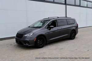 Grey Chrysler Pacifica 2021 in Kretinga, with an engine capacity of 3.60 L and mileage of 220 thousand km for 17450 €, photo 16 on AUTOMOTO.COM.LV