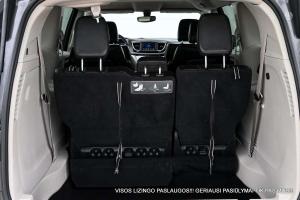 Grey Chrysler Pacifica 2021 in Kretinga, with an engine capacity of 3.60 L and mileage of 220 thousand km for 17450 €, photo 19 on AUTOMOTO.COM.LV