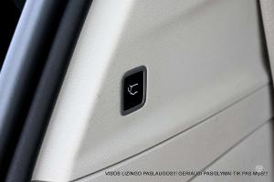 Grey Chrysler Pacifica 2021 in Kretinga, with an engine capacity of 3.60 L and mileage of 220 thousand km for 17450 €, photo 21 on AUTOMOTO.COM.LV