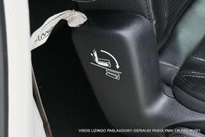 Grey Chrysler Pacifica 2021 in Kretinga, with an engine capacity of 3.60 L and mileage of 220 thousand km for 17450 €, photo 32 on AUTOMOTO.COM.LV