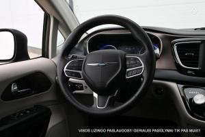 Grey Chrysler Pacifica 2021 in Kretinga, with an engine capacity of 3.60 L and mileage of 220 thousand km for 17450 €, photo 34 on AUTOMOTO.COM.LV