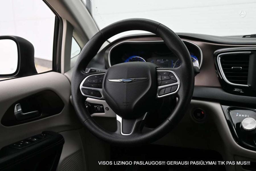 Grey Chrysler Pacifica 2021 in Kretinga, with an engine capacity of 3.60 L and mileage of 220 thousand km for 17450 €, photo 34 on AUTOMOTO.COM.LV