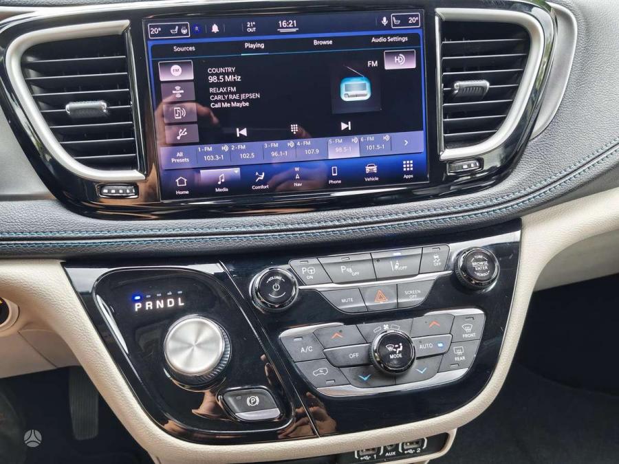 Pelēks Chrysler Pacifica 2021 Kauņa, ar dzinēja tilpumu 3.61 L un nobraukumu 175 tūkst. km par 20500 €, foto 20 vietnē AUTOMOTO.COM.LV