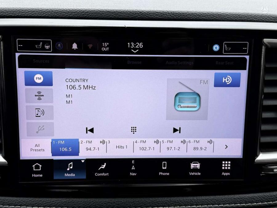 Grey Chrysler Pacifica 2022 in Kretinga, with an engine capacity of 3.61 L and mileage of 50 thousand km for 24999 €, photo 29 on AUTOMOTO.COM.LV