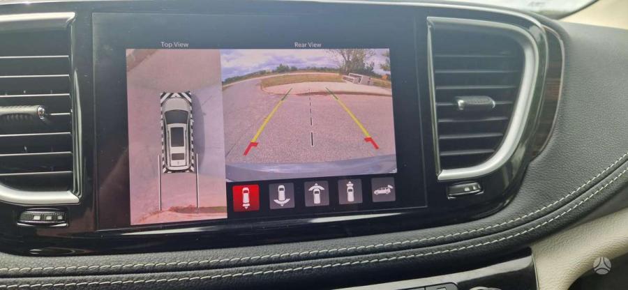 Pelēks Chrysler Pacifica 2022 Klaipėda, ar dzinēja tilpumu 3.60 L un nobraukumu 65 tūkst. km par 27350 €, foto 35 vietnē AUTOMOTO.COM.LV