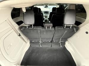 Grey Chrysler Pacifica 2022 in Kretinga, with an engine capacity of 3.60 L and mileage of 50 thousand km for 24999 €, photo 37 on AUTOMOTO.COM.LV