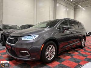 Pelēks Chrysler Pacifica 2022 Viļņa, ar dzinēja tilpumu 3.60 L un nobraukumu 115 tūkst. km par 29900 €, foto  vietnē AUTOMOTO.COM.LV