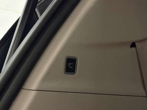 Pelēks Chrysler Pacifica 2022 Viļņa, ar dzinēja tilpumu 3.60 L un nobraukumu 115 tūkst. km par 29900 €, foto 38 vietnē AUTOMOTO.COM.LV