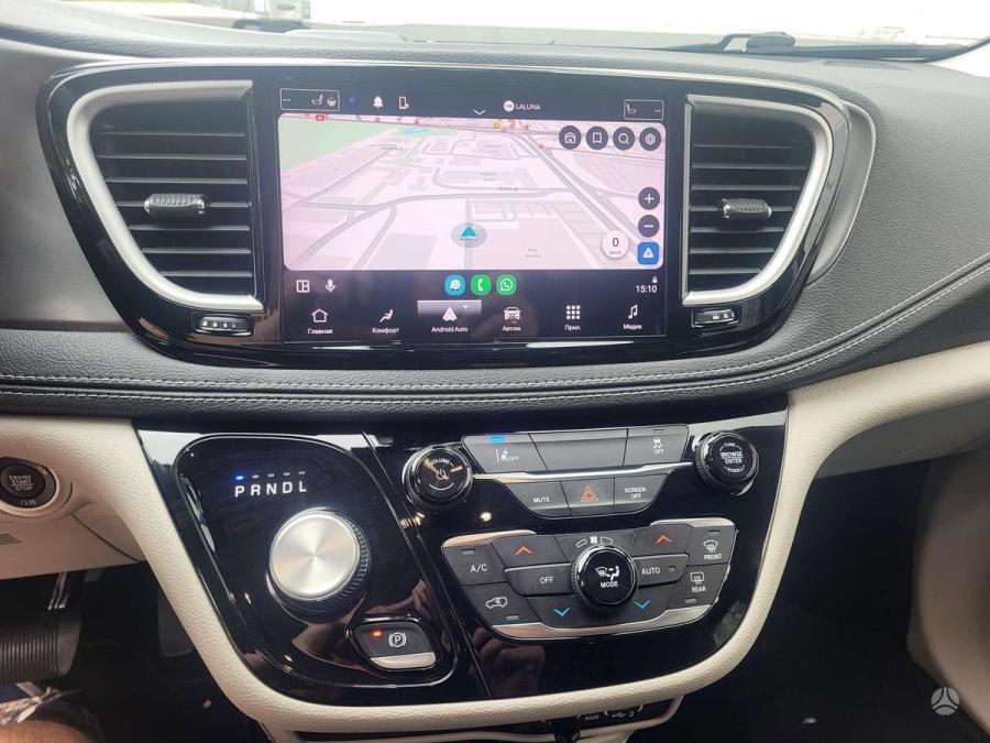 Grey Chrysler Pacifica 2022 in Klaipeda, with an engine capacity of 3.60 L and mileage of 149 thousand km for 21000 €, photo 11 on AUTOMOTO.COM.LV