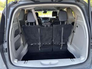 Pelēks Chrysler Pacifica 2022 Šilalė, ar dzinēja tilpumu 3.61 L un nobraukumu 151 tūkst. km par 21300 €, foto 20 vietnē AUTOMOTO.COM.LV