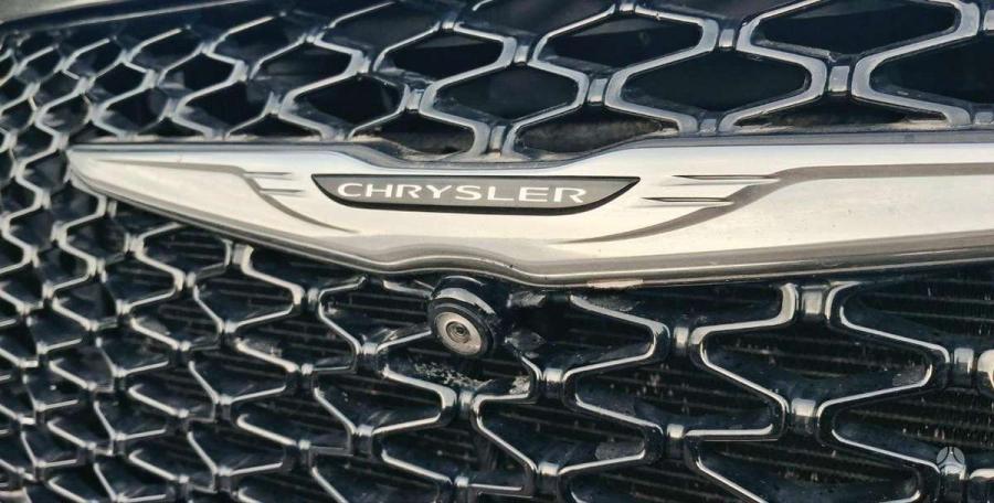 Pelēks Chrysler Pacifica 2022 Kretinga, ar dzinēja tilpumu 3.61 L un nobraukumu 187 tūkst. km par 19999 €, foto 11 vietnē AUTOMOTO.COM.LV