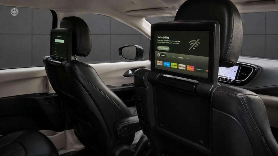 Pelēks Chrysler Pacifica 2022 Kretinga, ar dzinēja tilpumu 3.61 L un nobraukumu 187 tūkst. km par 19999 €, foto 20 vietnē AUTOMOTO.COM.LV