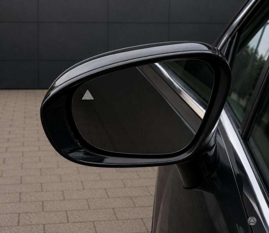 Pelēks Chrysler Pacifica 2022 Kretinga, ar dzinēja tilpumu 3.61 L un nobraukumu 187 tūkst. km par 19999 €, foto 30 vietnē AUTOMOTO.COM.LV