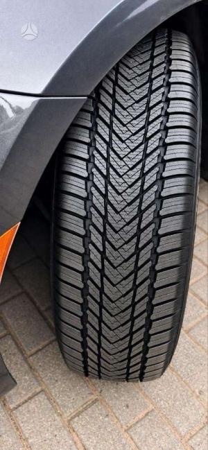 Pelēks Chrysler Pacifica 2022 Kretinga, ar dzinēja tilpumu 3.61 L un nobraukumu 187 tūkst. km par 19999 €, foto 32 vietnē AUTOMOTO.COM.LV