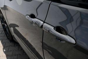 Grey Chrysler Pacifica 2022 in Kretinga, with an engine capacity of 3.61 L and mileage of 63 thousand km for 25499 €, photo 17 on AUTOMOTO.COM.LV