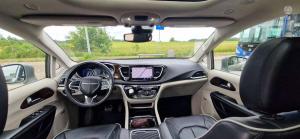 Grey Chrysler Pacifica 2022 in Klaipeda, with an engine capacity of 3.60 L and mileage of 68 thousand km for 25850 €, photo 22 on AUTOMOTO.COM.LV