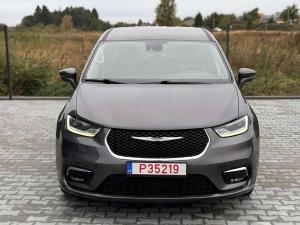 Pelēks Chrysler Pacifica 2022 Klaipėda, ar dzinēja tilpumu 3.60 L un nobraukumu 181 tūkst. km par 26200 €, foto 4 vietnē AUTOMOTO.COM.LV