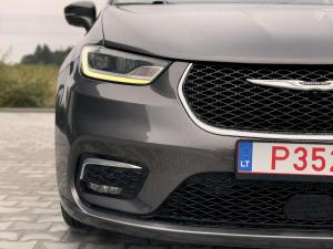 Pelēks Chrysler Pacifica 2022 Klaipėda, ar dzinēja tilpumu 3.60 L un nobraukumu 181 tūkst. km par 26200 €, foto 6 vietnē AUTOMOTO.COM.LV