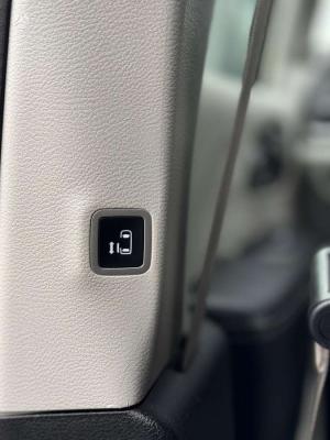 Pelēks Chrysler Pacifica 2022 Klaipėda, ar dzinēja tilpumu 3.60 L un nobraukumu 181 tūkst. km par 26200 €, foto 13 vietnē AUTOMOTO.COM.LV