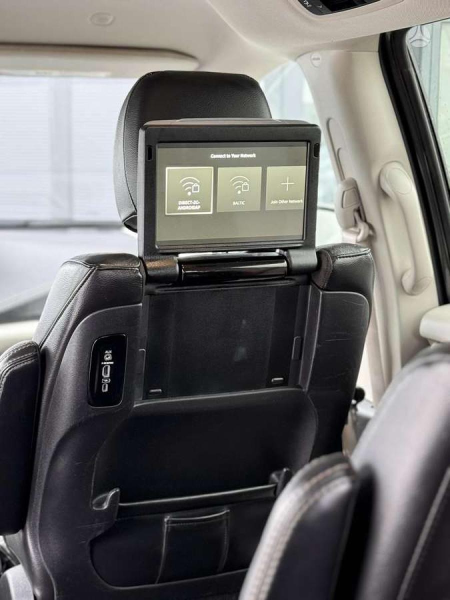 Pelēks Chrysler Pacifica 2022 Klaipėda, ar dzinēja tilpumu 3.60 L un nobraukumu 181 tūkst. km par 26200 €, foto 15 vietnē AUTOMOTO.COM.LV