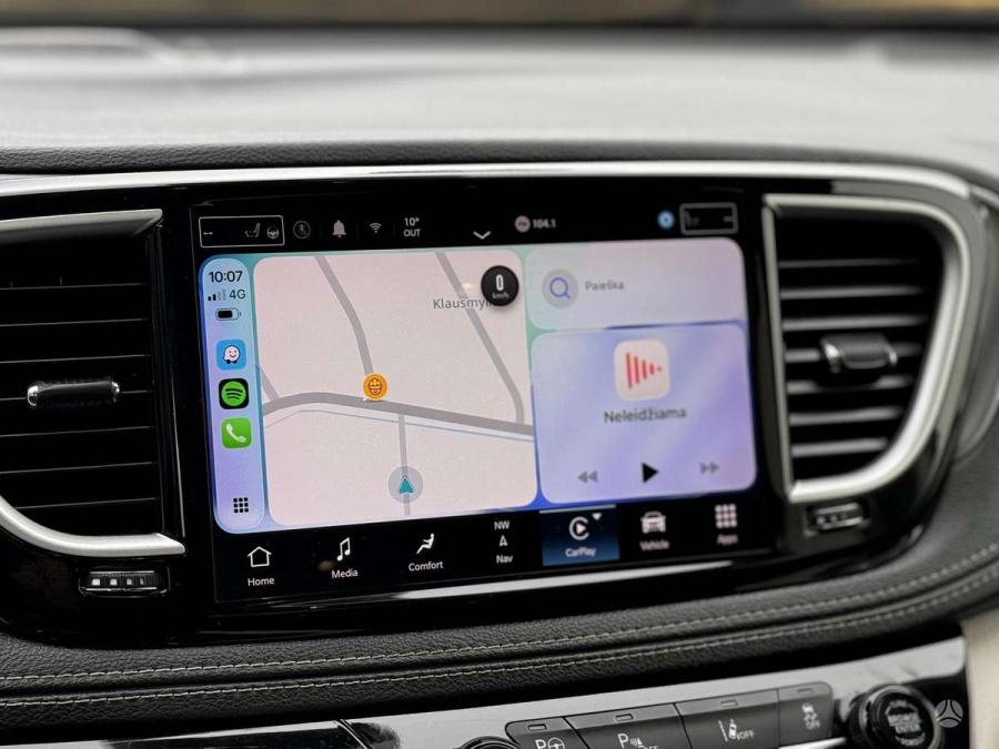 Pelēks Chrysler Pacifica 2022 Klaipėda, ar dzinēja tilpumu 3.60 L un nobraukumu 181 tūkst. km par 26200 €, foto 31 vietnē AUTOMOTO.COM.LV