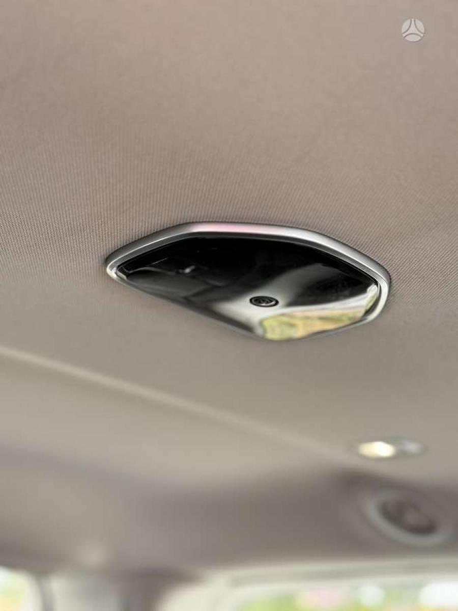 Pelēks Chrysler Pacifica 2022 Klaipėda, ar dzinēja tilpumu 3.60 L un nobraukumu 181 tūkst. km par 26200 €, foto 48 vietnē AUTOMOTO.COM.LV