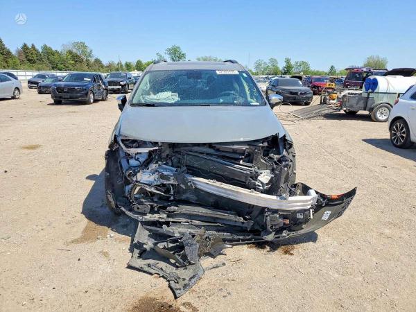 Pelēks Chrysler Pacifica 2023 Šauļi, ar dzinēja tilpumu 3.60 L un nobraukumu 55 tūkst. km par 13800 €, foto 5 vietnē AUTOMOTO.COM.LV