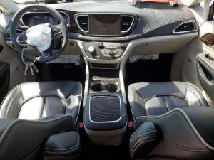 Pelēks Chrysler Pacifica 2023 Šauļi, ar dzinēja tilpumu 3.60 L un nobraukumu 55 tūkst. km par 13800 €, foto 9 vietnē AUTOMOTO.COM.LV