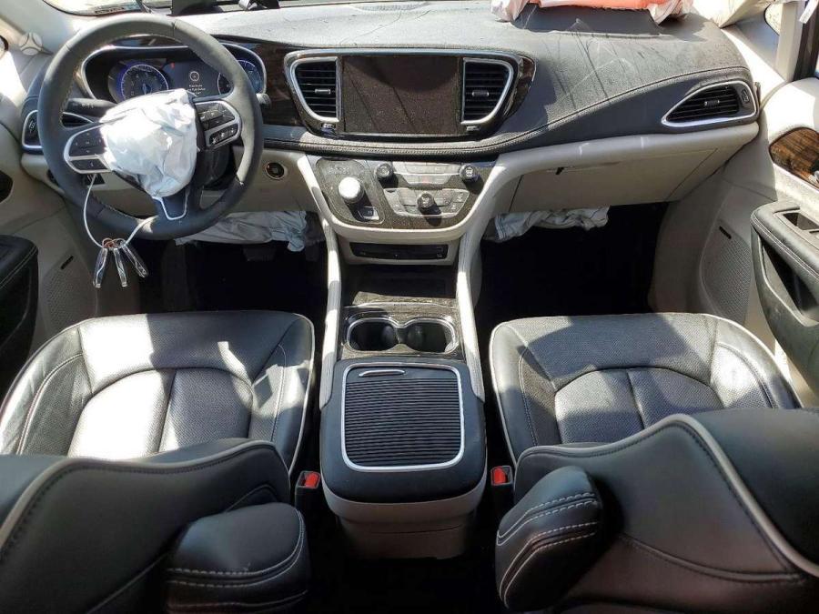 Pelēks Chrysler Pacifica 2023 Šauļi, ar dzinēja tilpumu 3.60 L un nobraukumu 55 tūkst. km par 13800 €, foto 9 vietnē AUTOMOTO.COM.LV