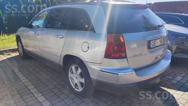 Grey Chrysler Pacifica 2004 in Ventspils, with an engine capacity of 3.50 L and mileage of 385 thousand km for 1700 €, photo 6 on AUTOMOTO.COM.LV