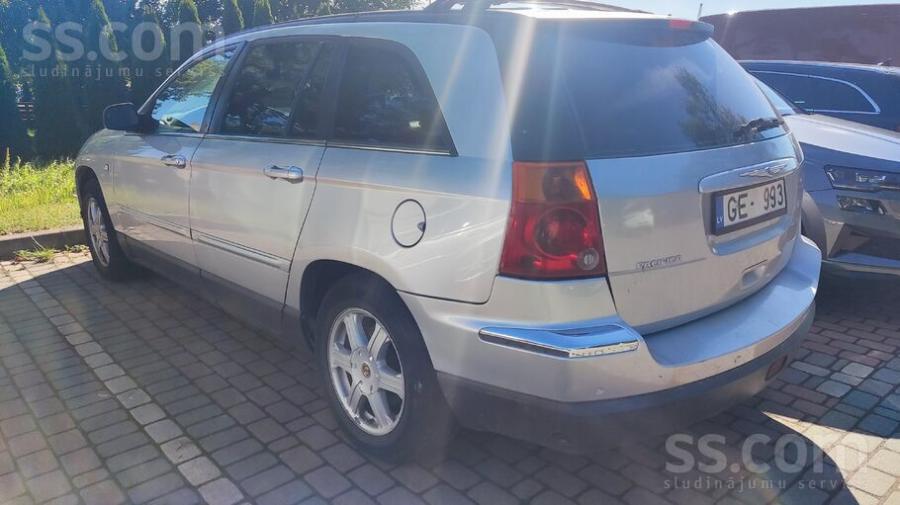 Grey Chrysler Pacifica 2004 in Ventspils, with an engine capacity of 3.50 L and mileage of 385 thousand km for 1700 €, photo 7 on AUTOMOTO.COM.LV