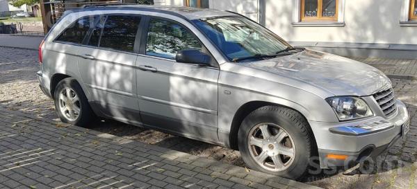 Grey Chrysler Pacifica 2004 in Ventspils, with an engine capacity of 3.50 L and mileage of 386 thousand km for 1100 €, photo 3 on AUTOMOTO.COM.LV