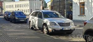 Pelēks Chrysler Pacifica 2004 Ventspils, ar dzinēja tilpumu 3.50 L un nobraukumu 386 tūkst. km par 1100 €, foto 29 vietnē AUTOMOTO.COM.LV