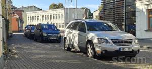 Pelēks Chrysler Pacifica 2004 Ventspils, ar dzinēja tilpumu 3.50 L un nobraukumu 386 tūkst. km par 1100 €, foto 30 vietnē AUTOMOTO.COM.LV