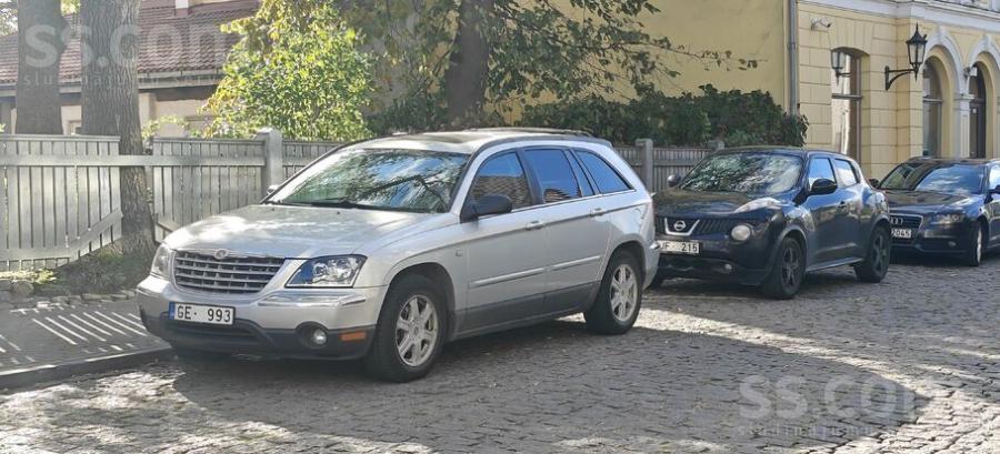 Pelēks Chrysler Pacifica 2004 Ventspils, ar dzinēja tilpumu 3.50 L un nobraukumu 386 tūkst. km par 1100 €, foto 32 vietnē AUTOMOTO.COM.LV