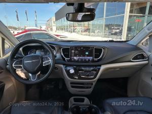 Pelēks Chrysler Pacifica 2022 Tallina, ar dzinēja tilpumu 3.60 L un nobraukumu 78 tūkst. km par 39900 €, foto 12 vietnē AUTOMOTO.COM.LV